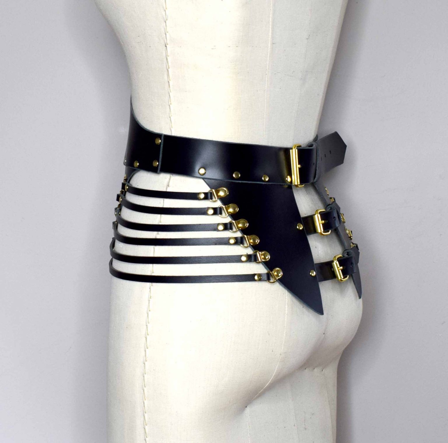 Dinah Leather Waist Cincher Belt | LoveLornLingerie